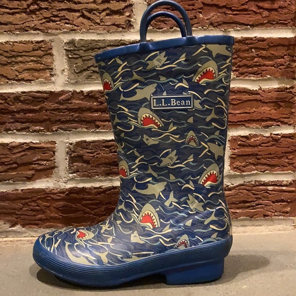 L.L. Bean | Shoes | Ll Bean Kids Puddle Stompers Shark Rain Boots ...